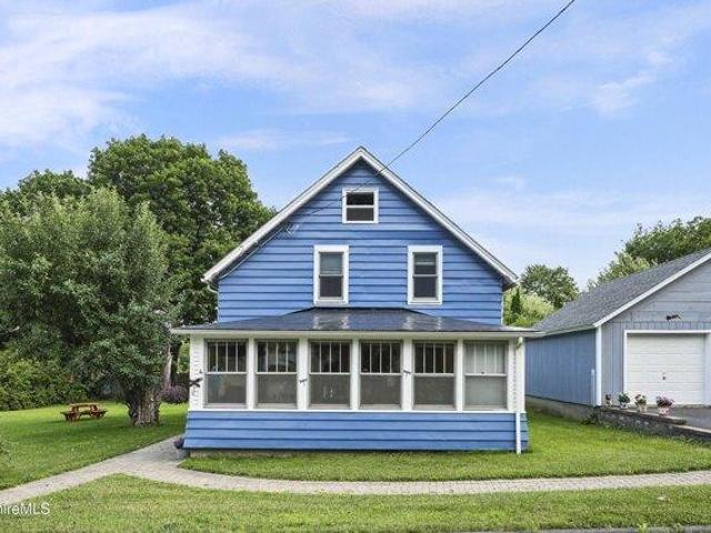 house with 2 bedroom, Adams MA DS104376440