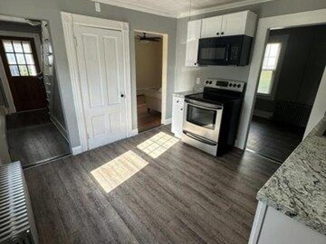 house with 2 bedroom, Adams MA ES103495013