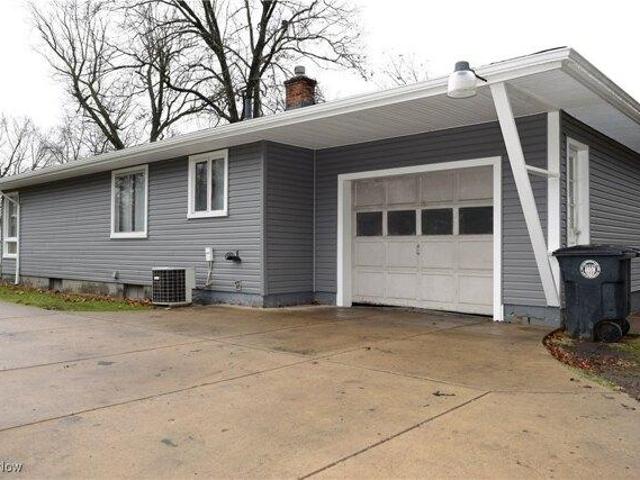 house with 2 bedroom, Akron OH DLS88453491