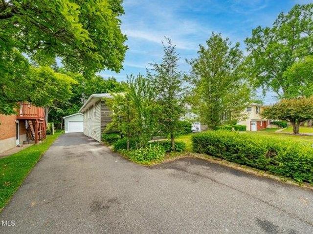 house with 2 bedroom, Albany NY ES104922336