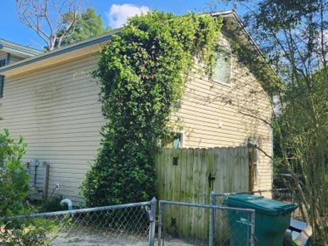 house with 2 bedroom, Alford FL ES78115199
