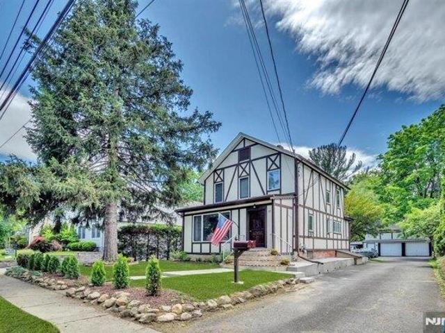 house with 2 bedroom, Allendale NJ ES104236637