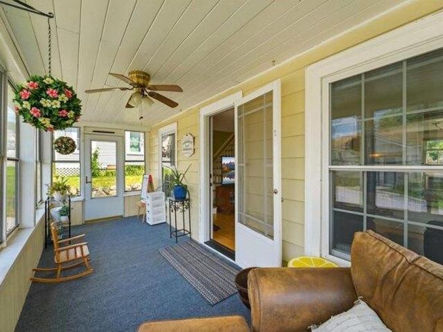 house with 2 bedroom, Allenstown NH ES104761498