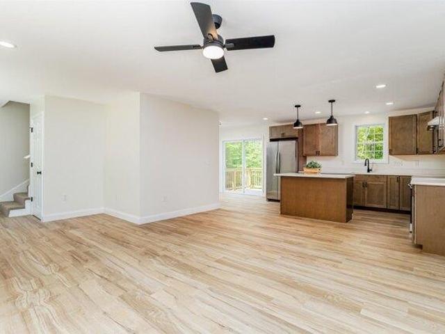 house with 2 bedroom, Alton NH ES104297958