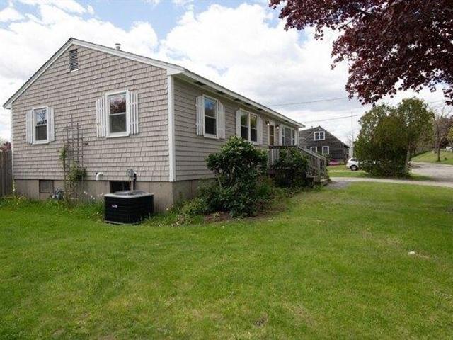 house with 2 bedroom, Amesbury MA DLS102343577