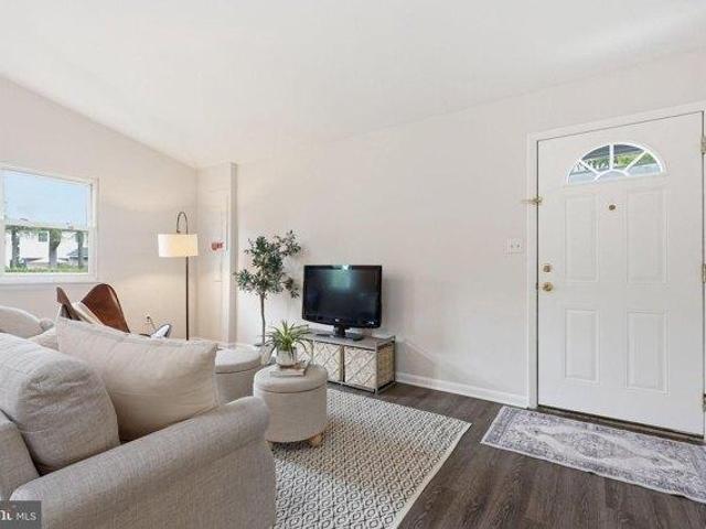 house with 2 bedroom, Annapolis MD ES104908740