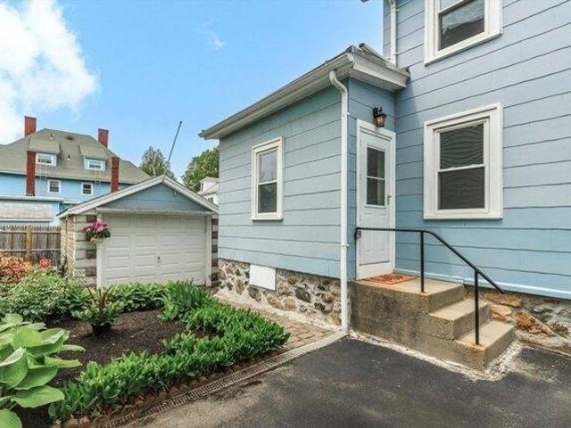 house with 2 bedroom, Andover MA DLS102827593