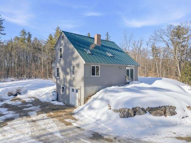 house with 2 bedroom, Andover NH DS102254568