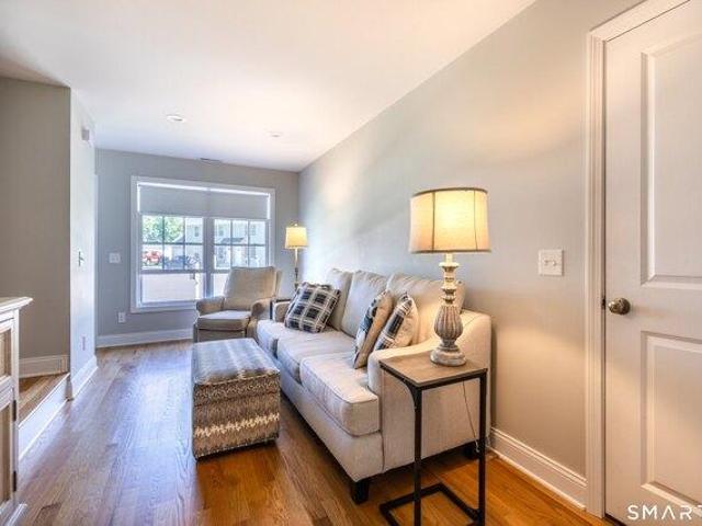 house with 2 bedroom, Ansonia CT ES104376646