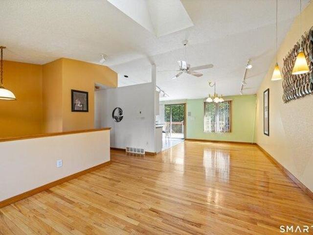 house with 2 bedroom, Ansonia CT ES104570855
