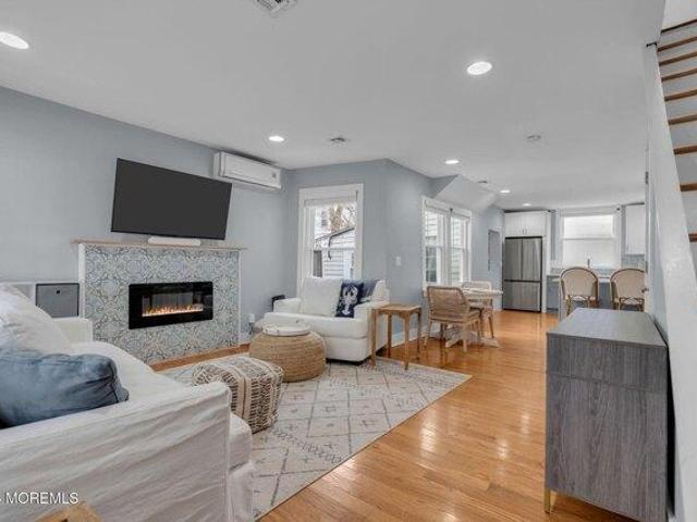 house with 2 bedroom, Asbury Park NJ DS102560487