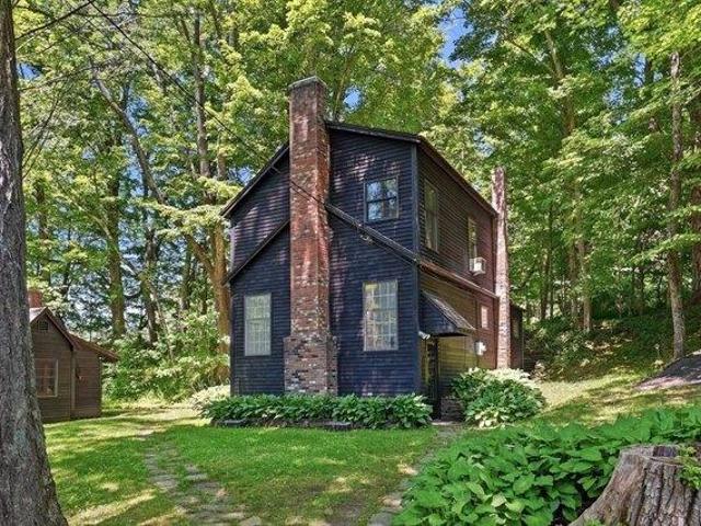 house with 2 bedroom, Ashfield MA ES105174846