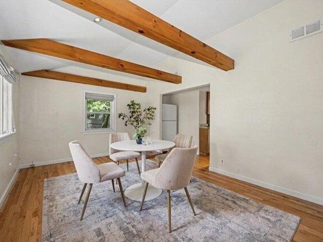 house with 2 bedroom, Arlington MA ES103966440