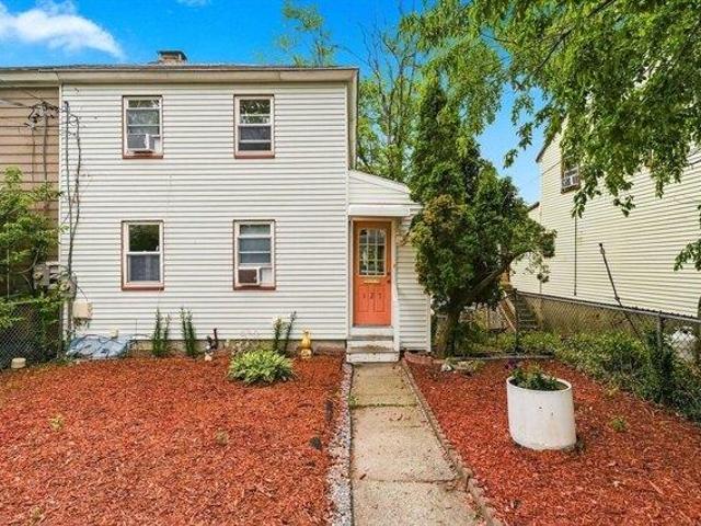 house with 2 bedroom, Arlington MA ES105141892