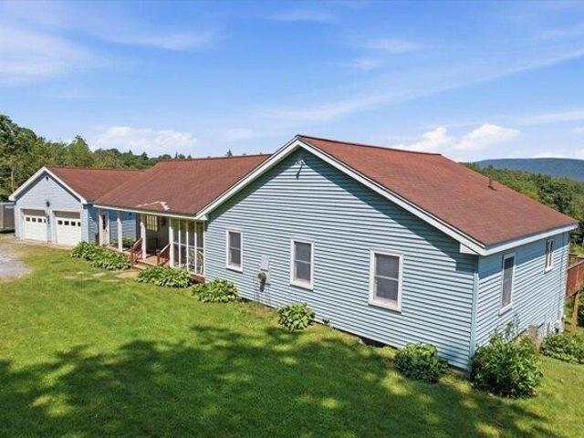 house with 2 bedroom, Arlington VT DS103967180