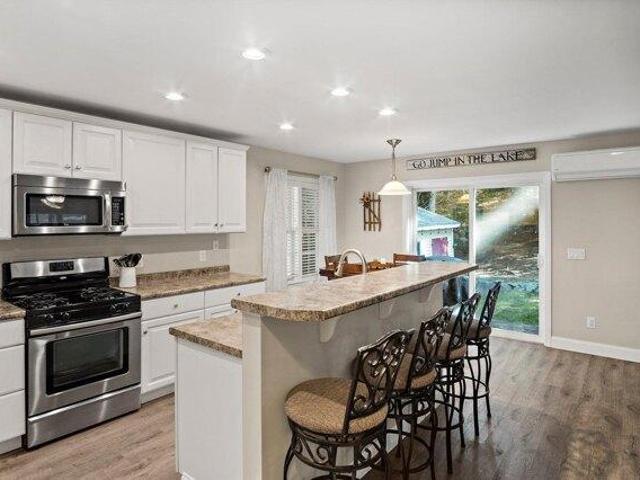 house with 2 bedroom, Atkinson NH ES103886759