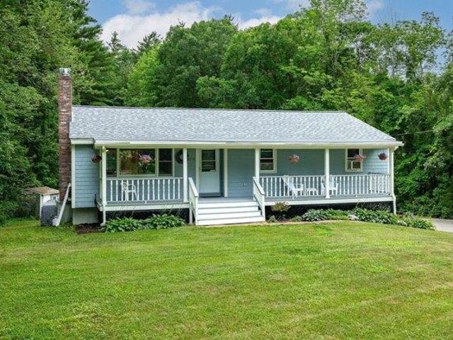 house with 2 bedroom, Atkinson NH ES105108406