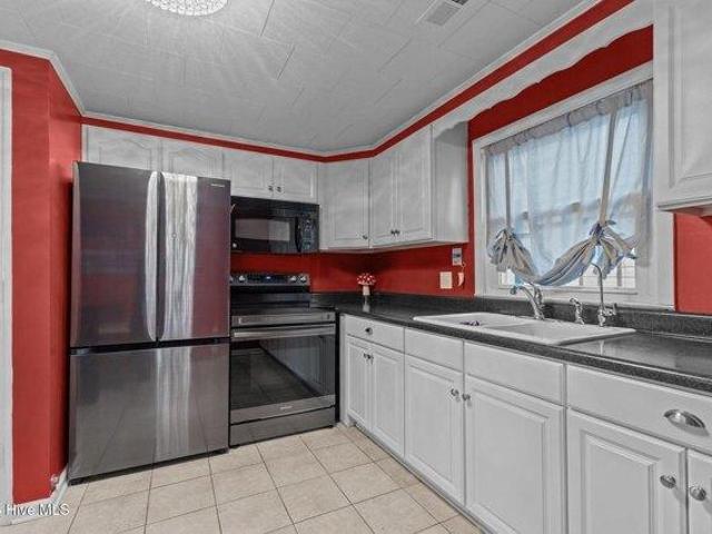 house with 2 bedroom, Atlantic Beach NC ES104900854
