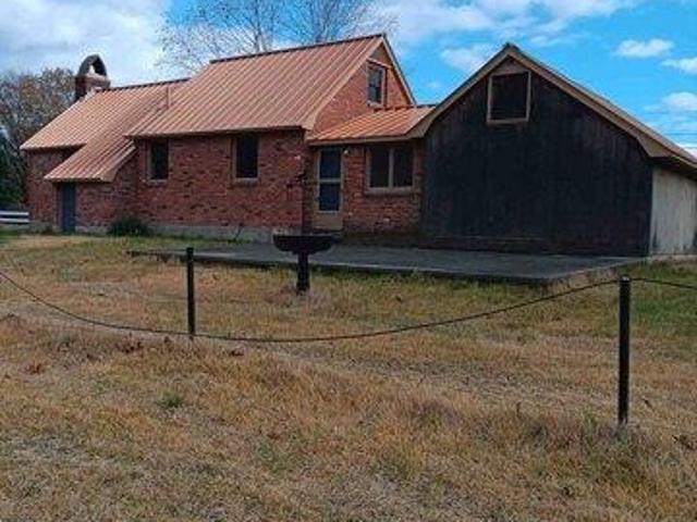 house with 2 bedroom, Attleboro MA DS102531510