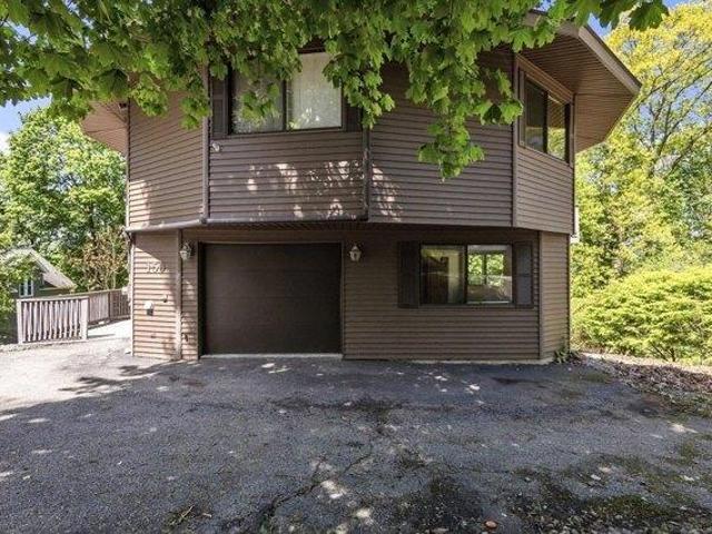 house with 2 bedroom, Auburn MA DLS102478284