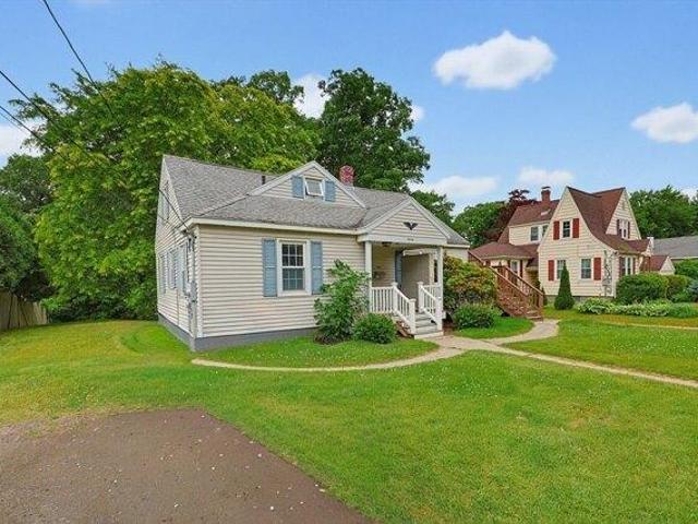 house with 2 bedroom, Auburn MA DS103431989