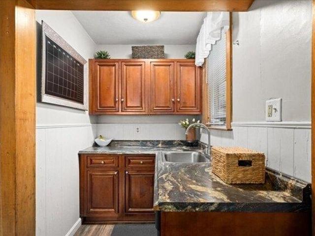 house with 2 bedroom, Auburn MA ES103967840