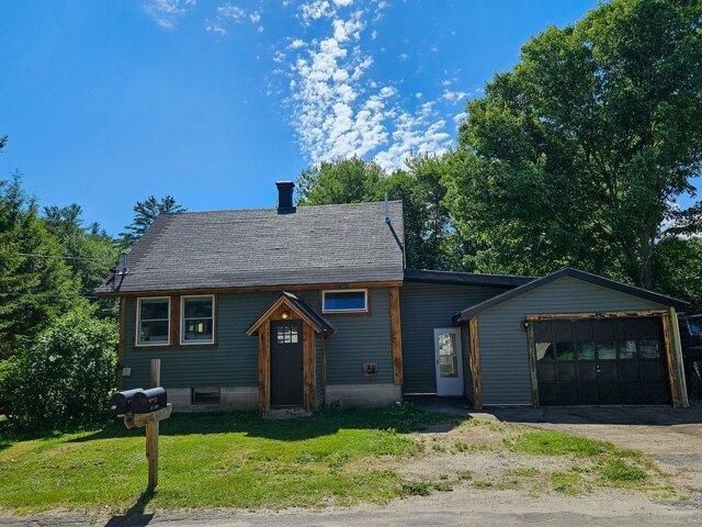 house with 2 bedroom, Auburn ME ES105117691