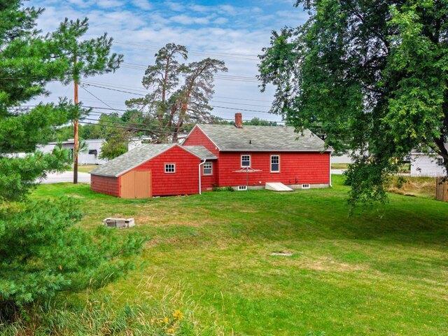 house with 2 bedroom, Auburn ME ES105126155