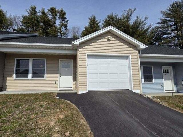 house with 2 bedroom, Augusta ME DS102632882