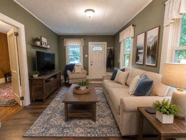 house with 2 bedroom, Augusta ME ES105229121