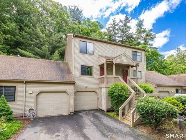 house with 2 bedroom, Avon CT DS104263317