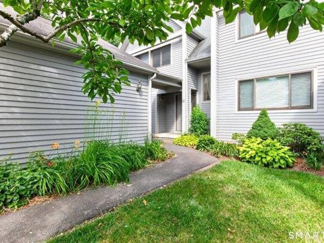 house with 2 bedroom, Avon CT ES104835058