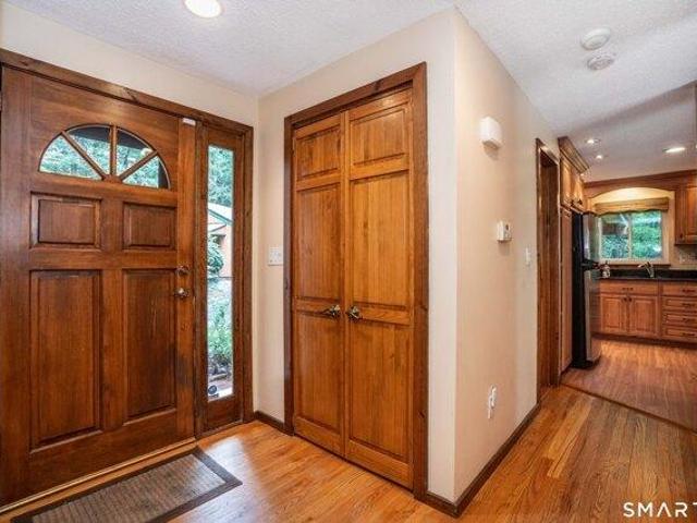 house with 2 bedroom, Avon CT ES105156274