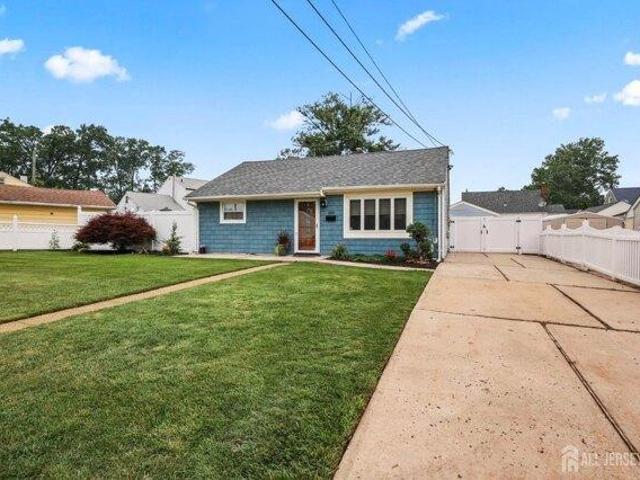 house with 2 bedroom, Avenel NJ DS104331331