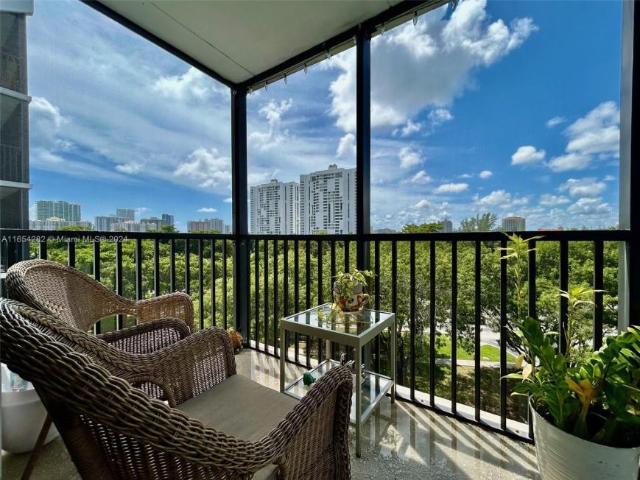 house with 2 bedroom, Aventura FL FL DS102520356