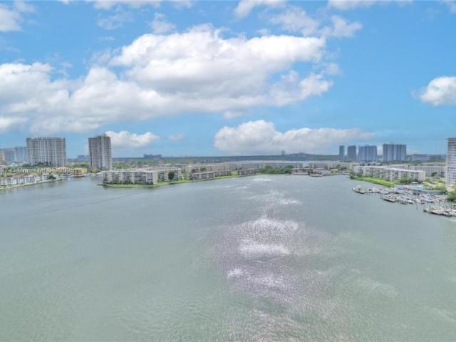 house with 2 bedroom, Aventura FL FL DS102659899