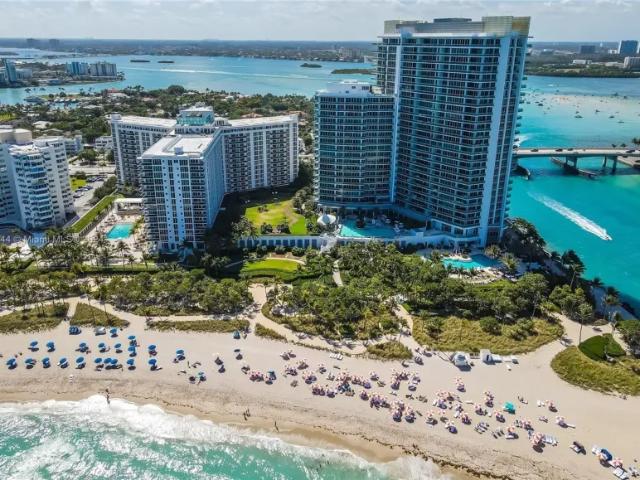 house with 2 bedroom, Bal Harbour FL FL DS102715842