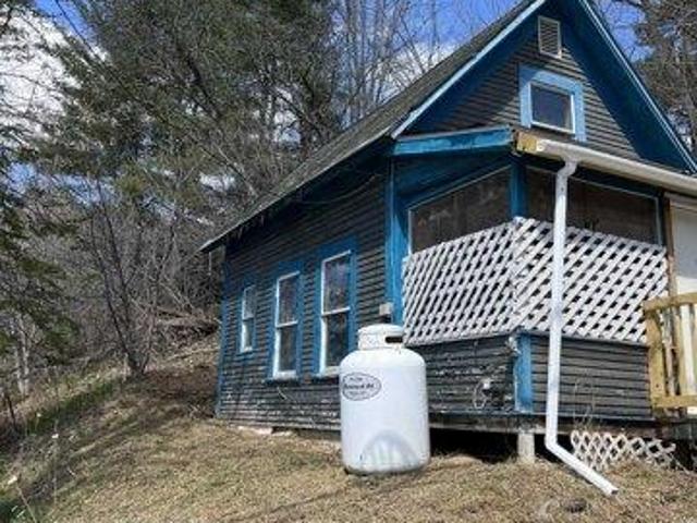 house with 2 bedroom, Barton VT DLS102825225