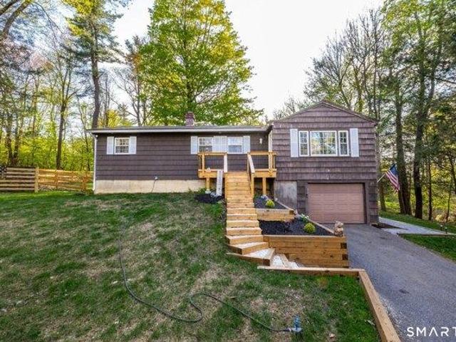 house with 2 bedroom, Barkhamsted CT DLS102595522