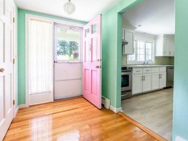 house with 2 bedroom, Barnstable MA ES105159453