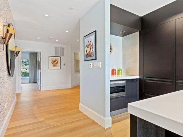 house with 2 bedroom, Barnstable MA ES105193444