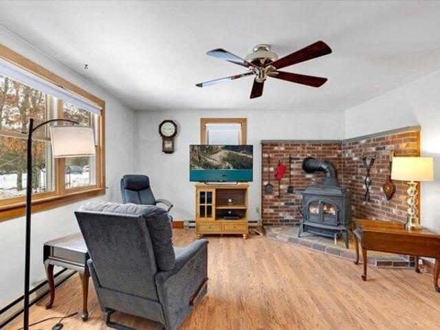house with 2 bedroom, Barnstable MA ES103435592