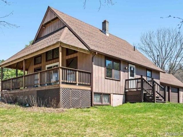 house with 2 bedroom, Barre VT DS102778258