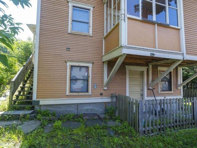 house with 2 bedroom, Barre VT ES104921460