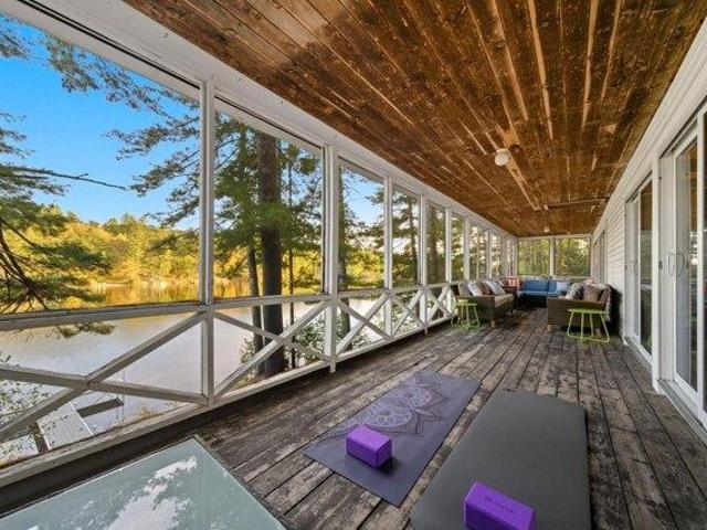 house with 2 bedroom, Barrington NH ES105189922