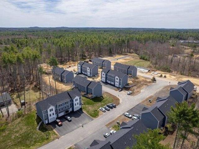 house with 2 bedroom, Barrington NH ES103927584