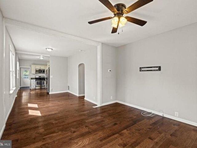 house with 2 bedroom, Barrington NJ ES105159688