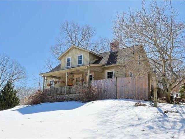 house with 2 bedroom, Barrington RI DS103224418