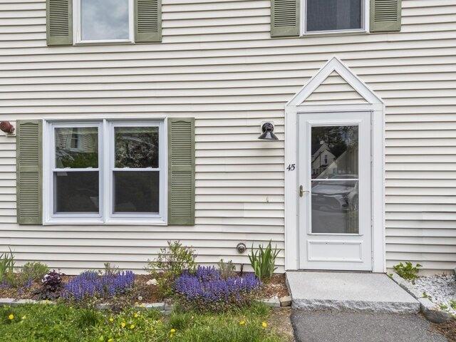 house with 2 bedroom, Bath ME DS102593912