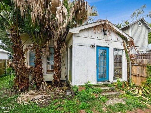 house with 2 bedroom, Bay Saint Louis MS DS92706015